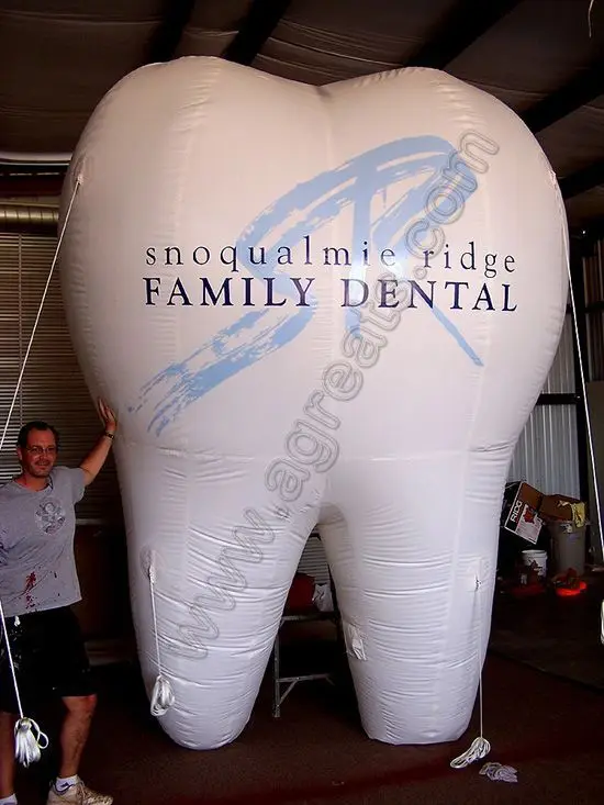 Custom-tooth-shaped-balloon-large-inflatable-tooth-helium-balloon.jpg