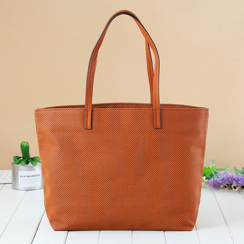 Best Luxury Summer Handbags | Paul Smith