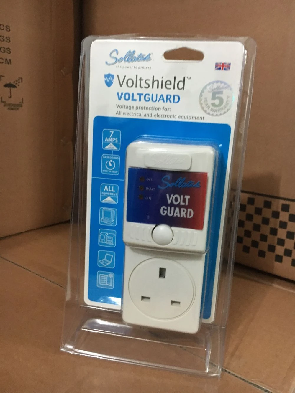 7A AVS Volt Guard Over&Under Voltage Protector UK Socket High Low ...
