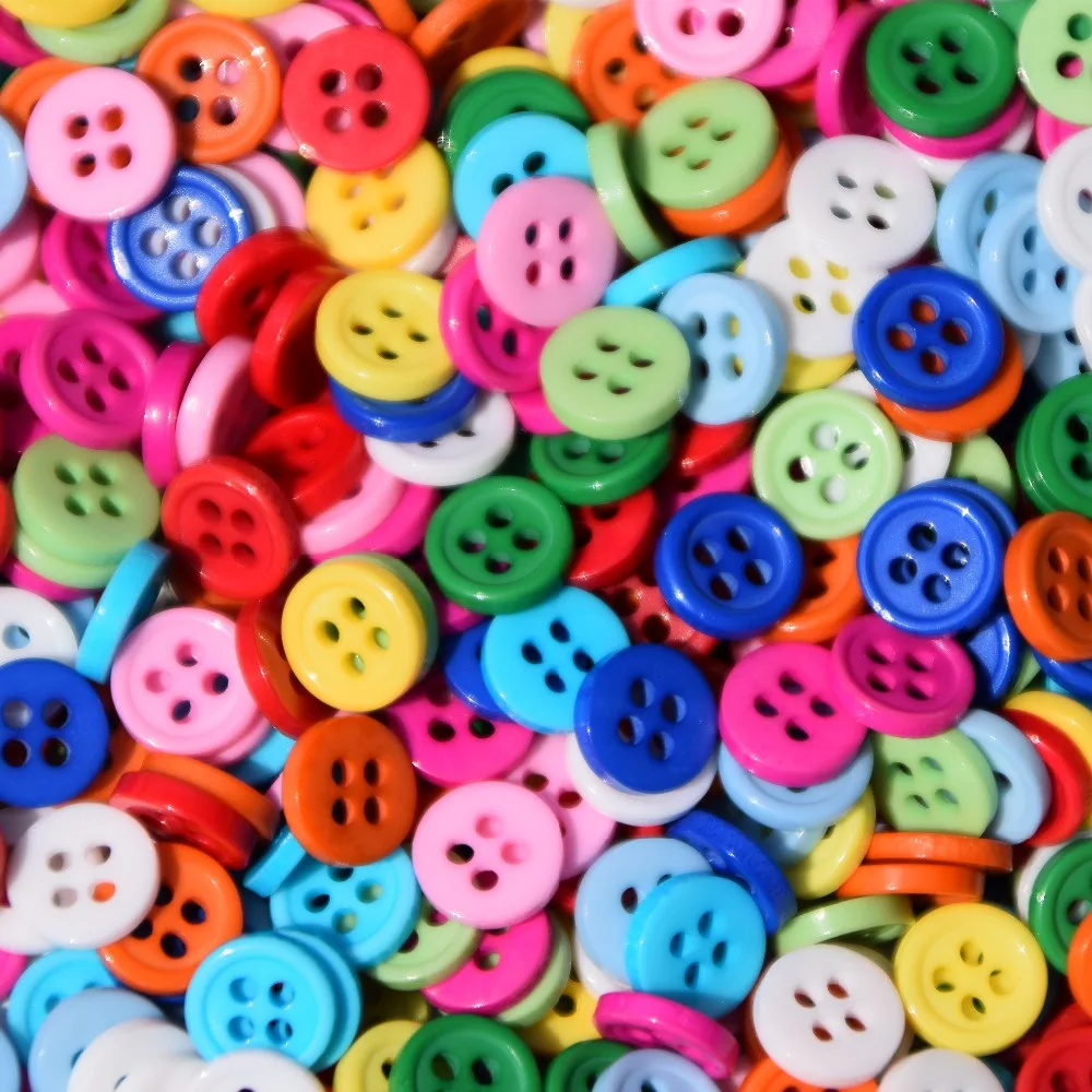 100 pcs Plastic buttons 4 Holes Round Painted decoration Sewing Plastic ...