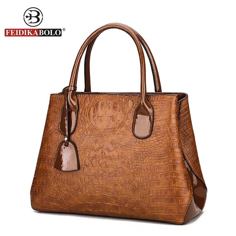 Best Luxury Bag For Daily Use | semashow.com