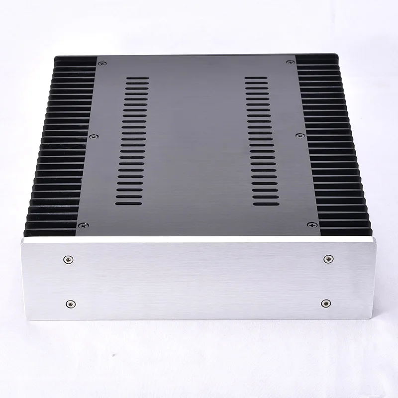 Audio amplifier chassis