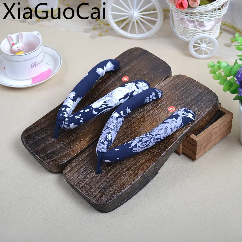 Hibiscus Slippers | Men's Slippers - Japanese-style Mens Slippers ...