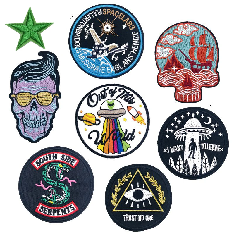 New Black Snake Skull Embroidered Patches Iron on Aliens Badges Punk ...