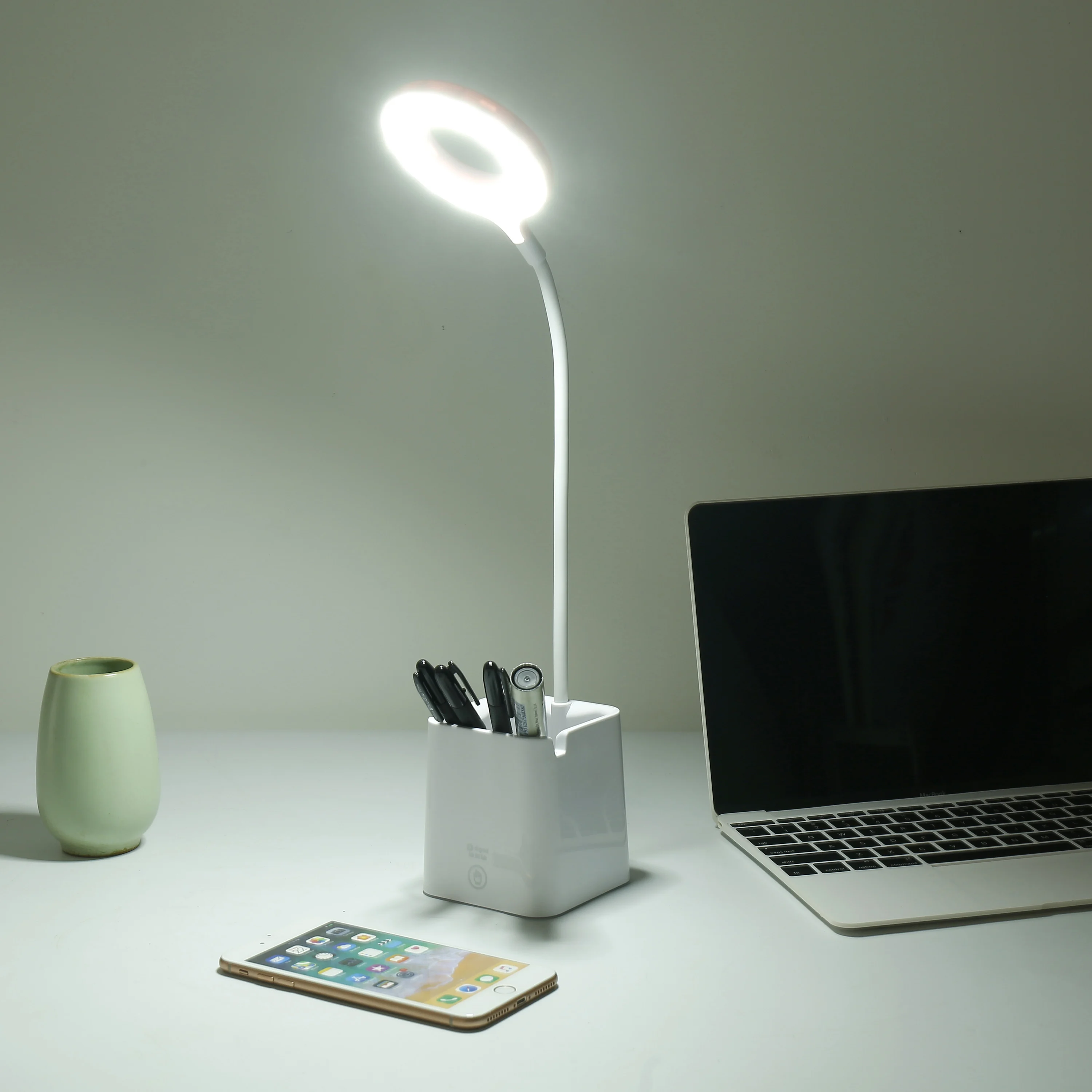 DIGAD 28 LED Eye Care Table Lamp Desk Reading Light Dimmable Adjustable 
