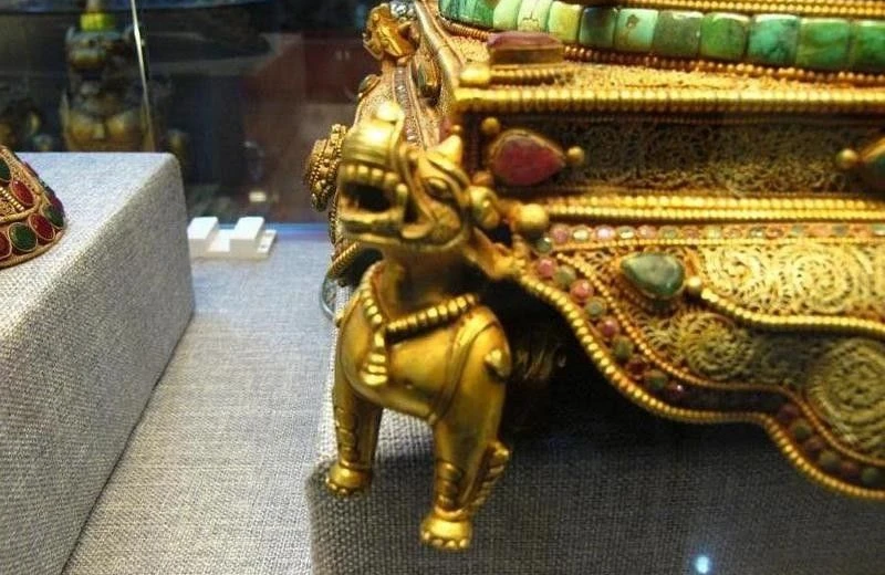 Tibet-100-Pure-Bronze-24K-Gold-turquoise-beryl-Crystal-Sakyamuni-Buddha ...