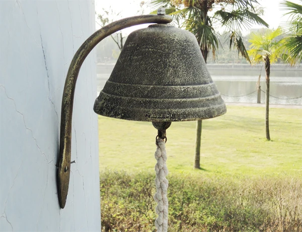 Large Cast Iron Dinner Bell Welcome Hanging Bell Western Farm Ranch ...