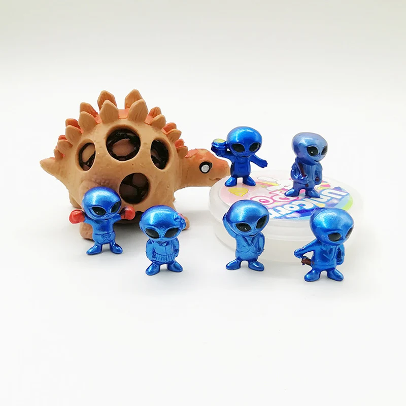 20pcs/lot PVC Alien toys new model figures action toys gifts for ...