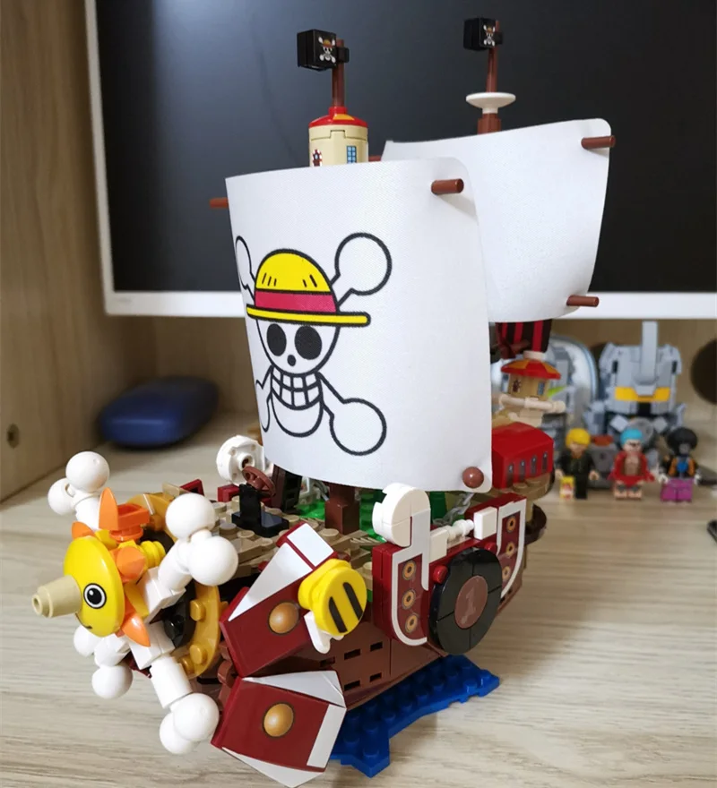 ONE PIECE Monkey D. Luffy Thousand Sunny Anime Pirate Ship Building ...