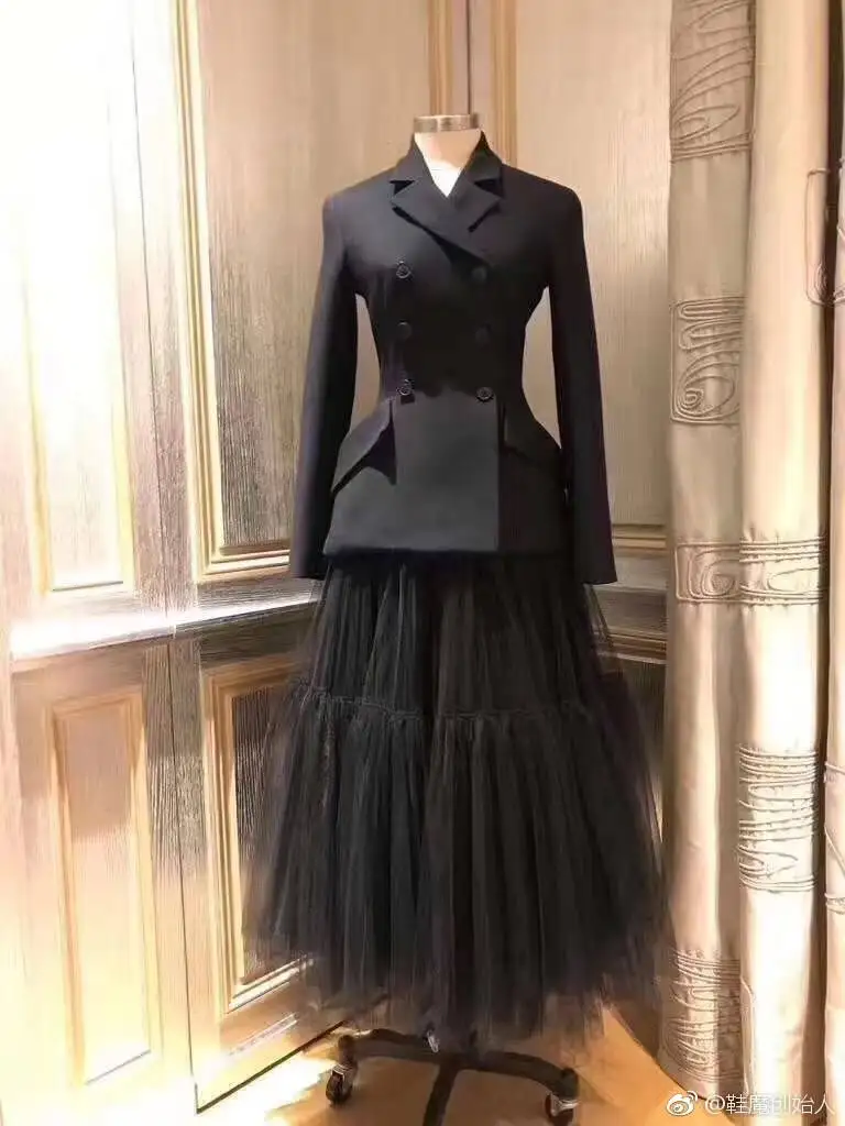 2019 spring New Black pendulum long skirt mesh skirt pendulum fluffy ...