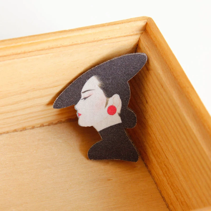 DoreenBeads Elegant Lady Badge European Fashion Felt Brooch Pin Women ...