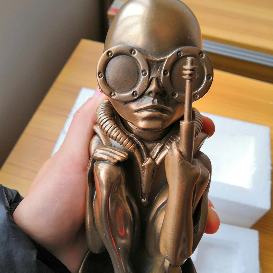 H.R.Giger AVP Birth Machine Baby Bullet Statue Resin Statue 8 inches ...