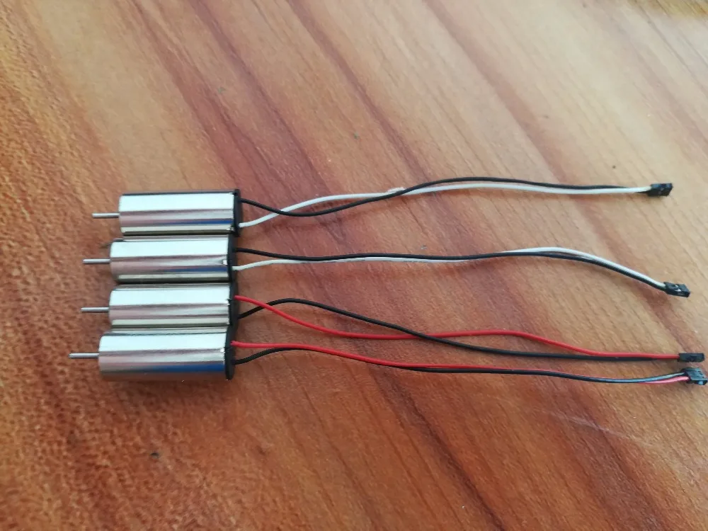 Minidrones papagaio rolando motor mambo, motor alternativo a e motor c ...