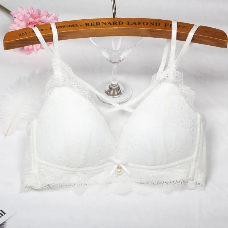 Cockcon Sexy Lingerie Women 2018 Stylish Lace Floral Push Up Bra Crossing Strap Bralette Bras