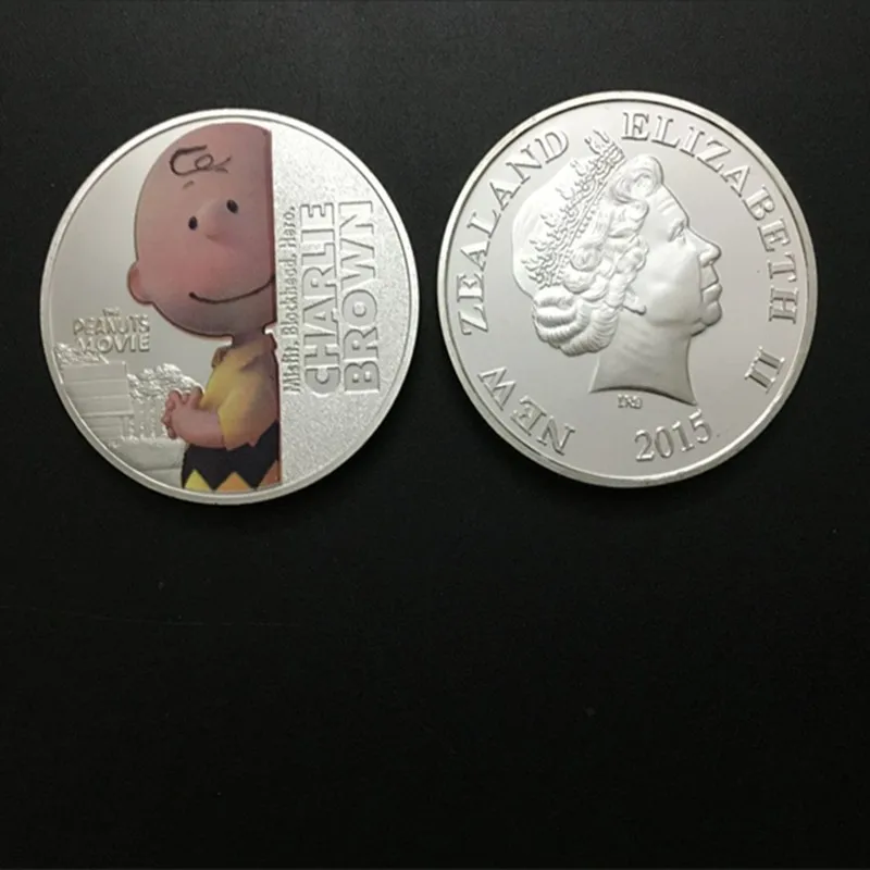 2pcs/lot Comic Cartoon Movie Peanuts Coin,Charlie boy Comic Animation ...