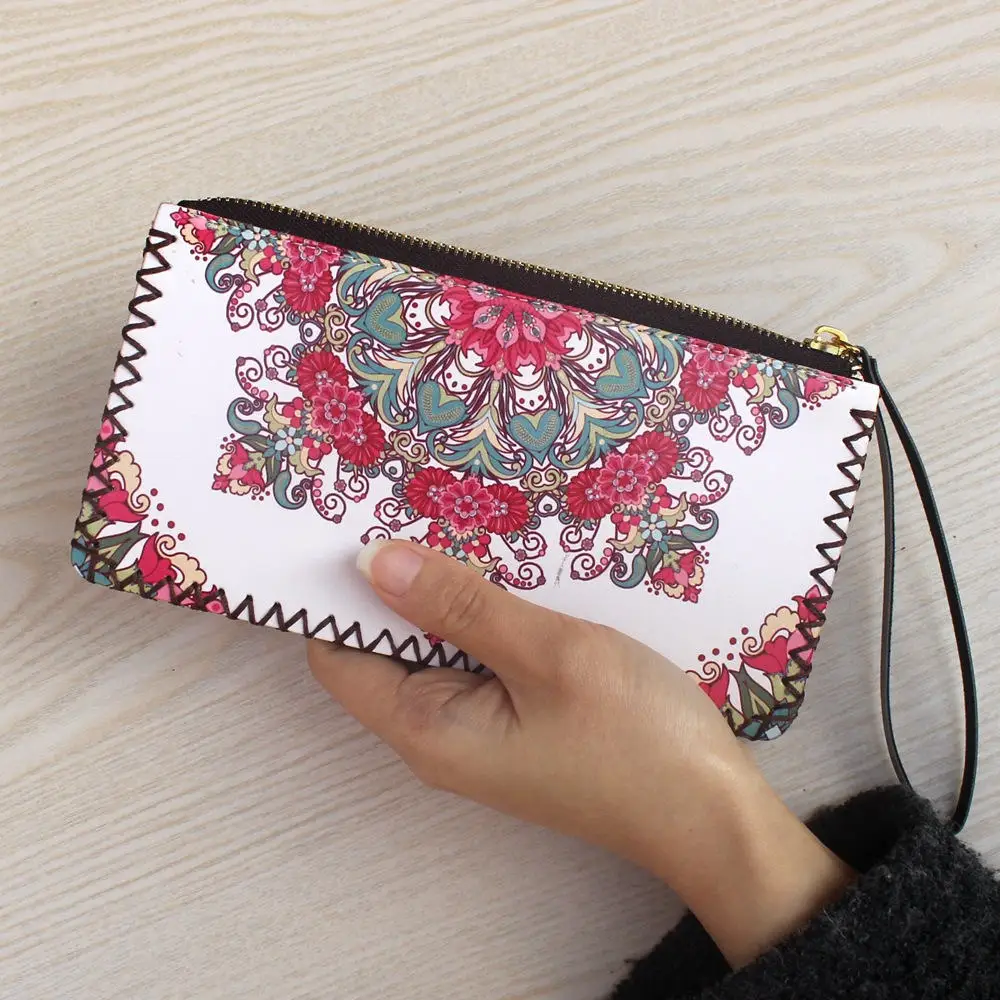 Lady Wallet Fashion Wallet For Cards Fresh Printing Lady With A Wrist ...