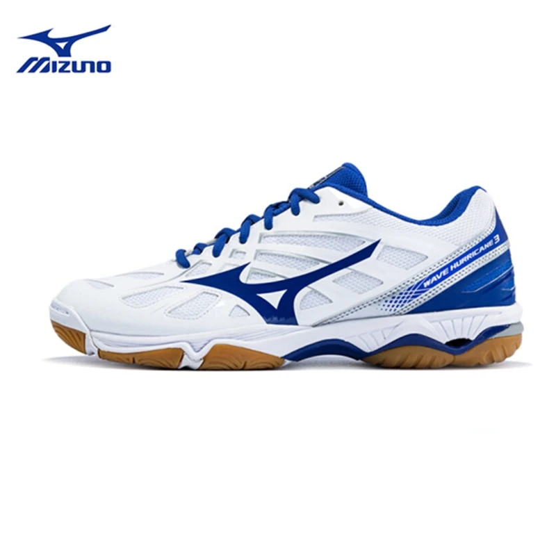 mizuno wave hurricane 4