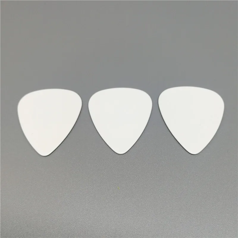 Plastic-Celluloid-Guitar-Picks-0-46mm-Thin-to-1-5mm-Extra-Heavy-Gauge ...