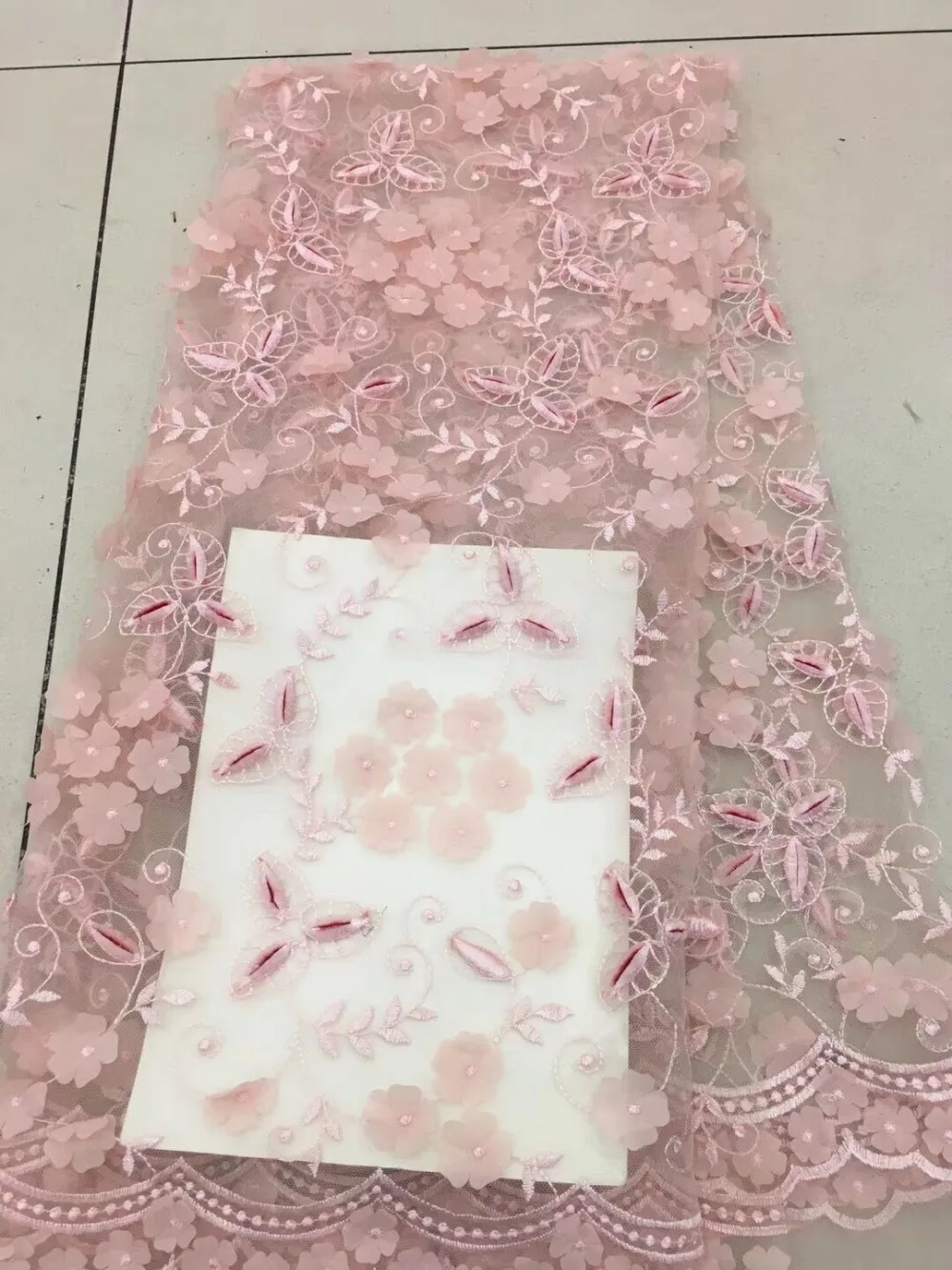 Tela de encaje africano Rosa tela de encaje de malla nueva para boda 3d ...