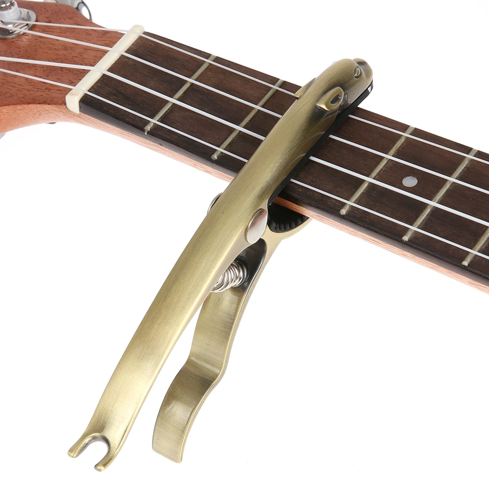 Jaguar Capo - Spring Clamp Metal Capo in Jaguar Style, Gold & Black ...
