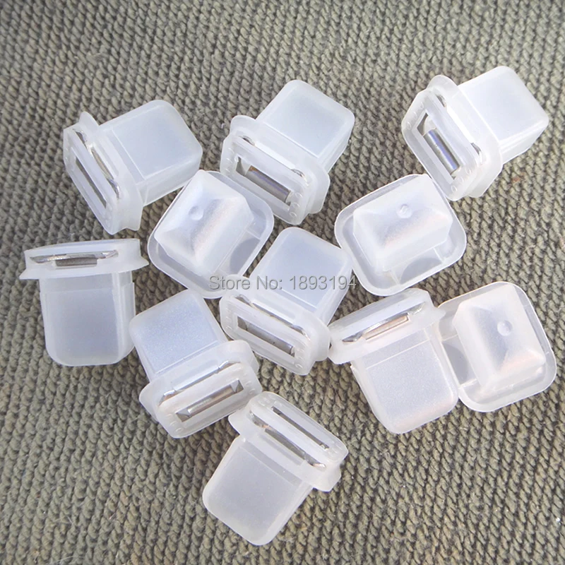 10-50-100x-WOODEN-FAIRING-TRIM-FASTENING-CLIPS-With-Metal-Insert-For ...