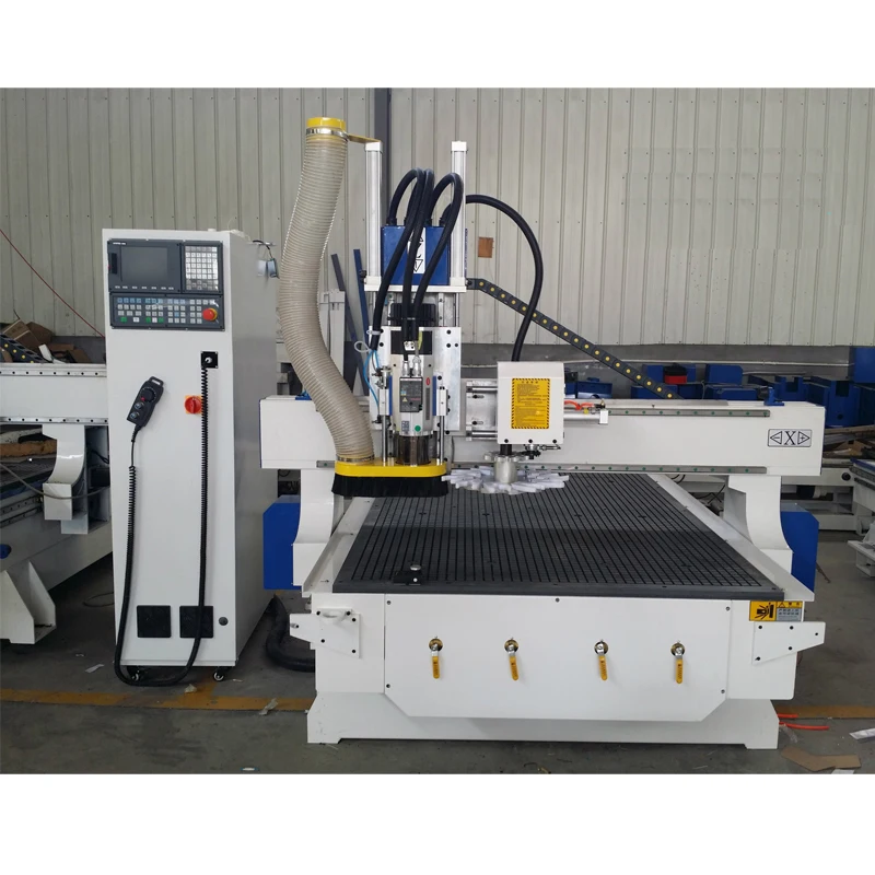 Safety Operation 1325 1530 Syntec Control 12 Tools ATC CNC Carved Wood ...