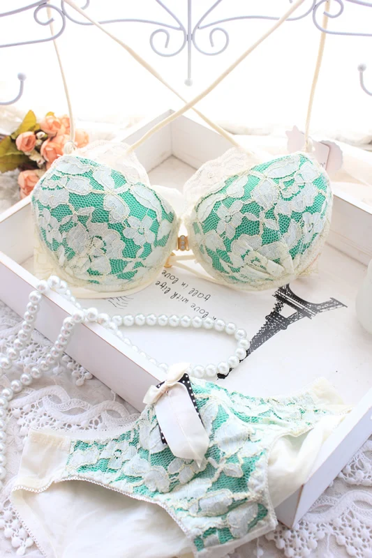 2015-new-sexy-gold-lace-women-Bra-Brief-Sets-special-design-print ...