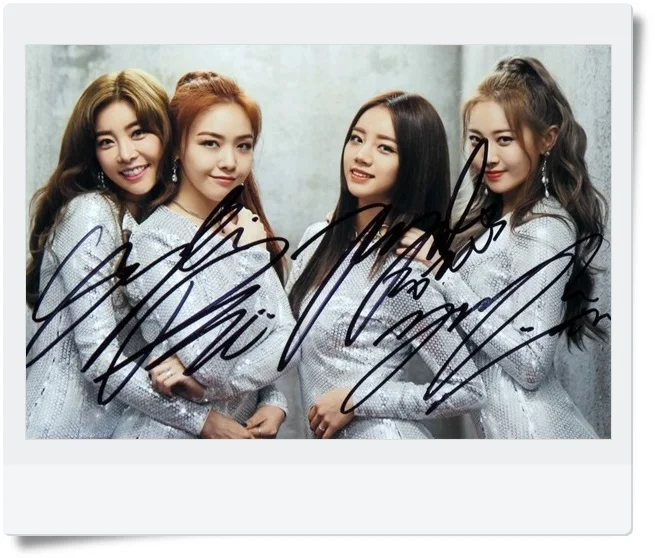 Signed Girls Day Girl's Day Autographed Original Group Photo 6 Inches ...