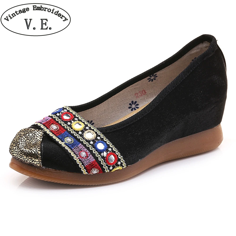 Chinese Vintage Women Pumps Woven And Bling Embroidery Women's High ...