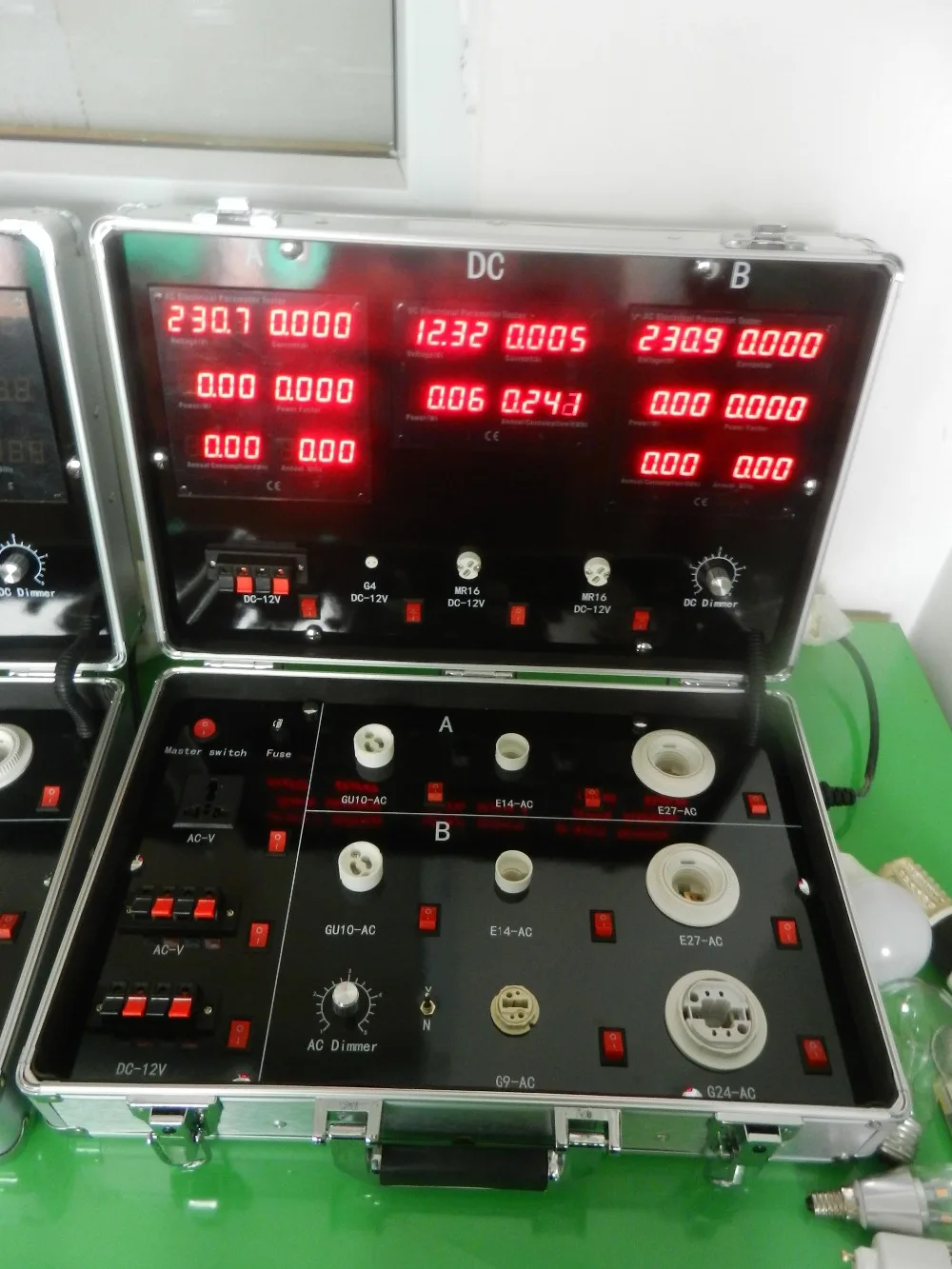 Led-caso-de-demostraci-n-prueba-multifunci-n-LED-port-til-maleta-LED ...