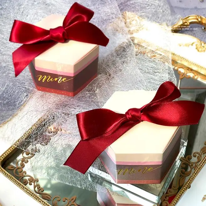 50Pcs Creative Chinese Style Hexagonal Wedding Favors Candy Boxes Party ...