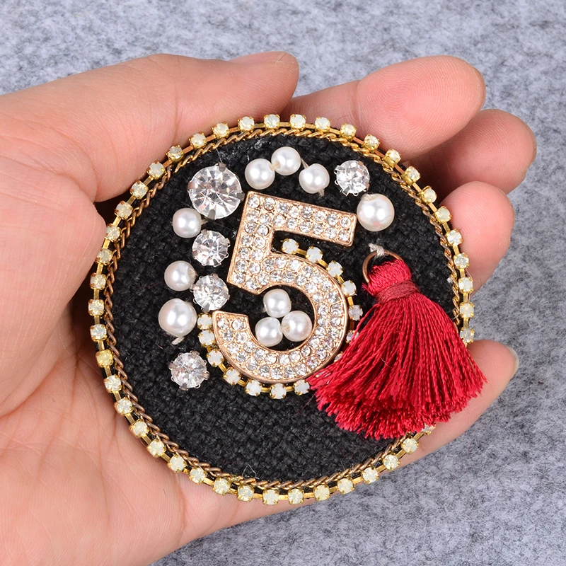 Fashion-Rhinestone-Number-5-Brooch-Round-Badge-Bag-CC-style-Jewelry ...