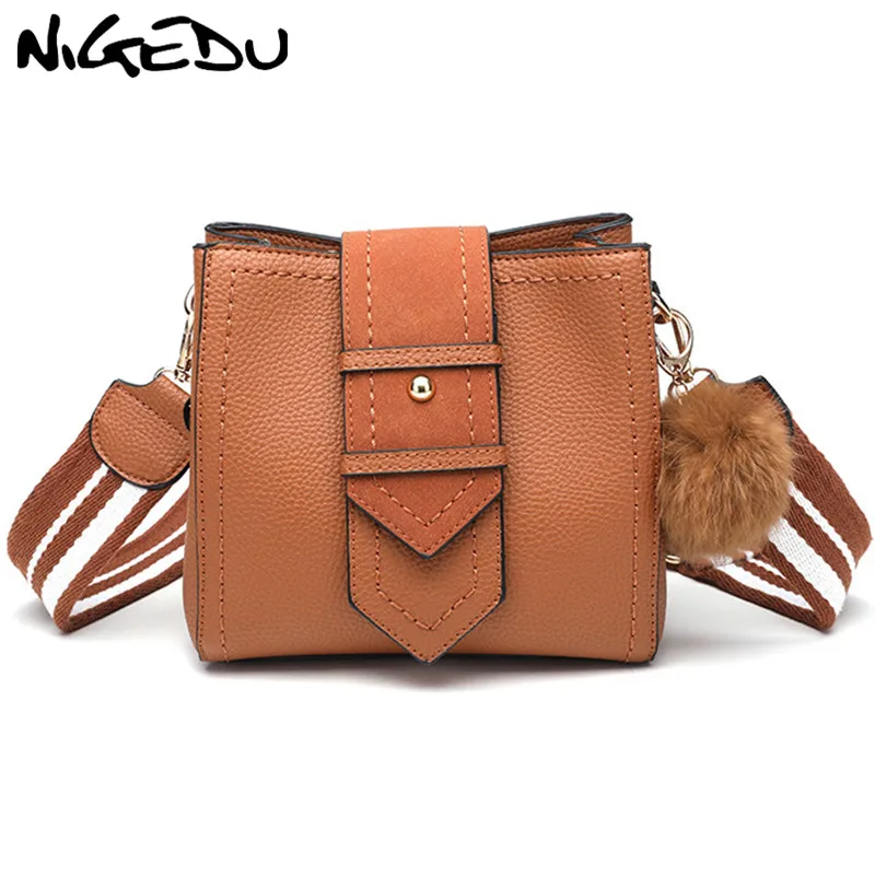 Wide Strap Cross Body Bag Small Leather | Paul Smith