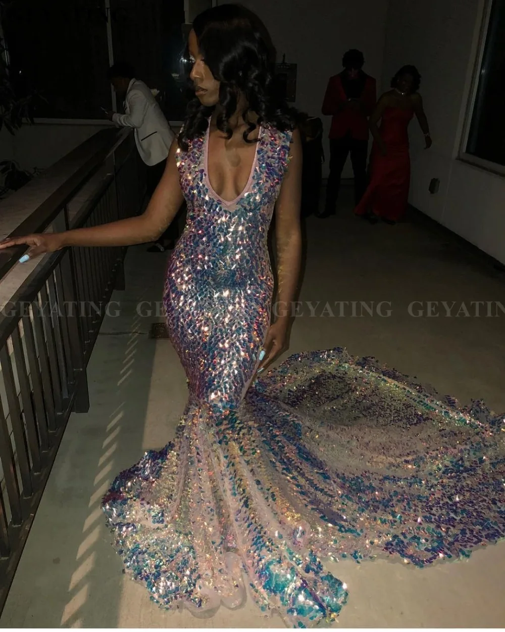 Colorful Sequin Black Girl Mermaid Prom Dresses 2019 Long Train V Neck