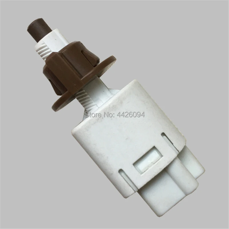 4-pins Stop Lamp Switch Sensor 84340-69025 Brake Light Switch 84340 ...