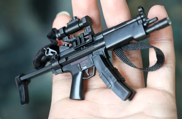 Mp5 군인 총 총 벨트 모델 sdu/sas 무기 모델 1/6 스케일 모델 액세서리 군인 swat 무기 모델 ...