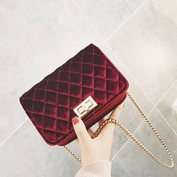 Luxury Designer Wallet On Chain | semashow.com