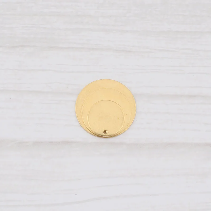 20 шт сырой латуни Круглый Круг гравировка 15 мм 20 мм 25 мм Подвески ...