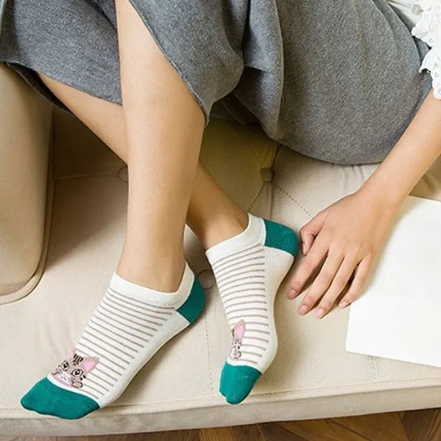 5 Pairs Charming Women's Socks with Cat Print