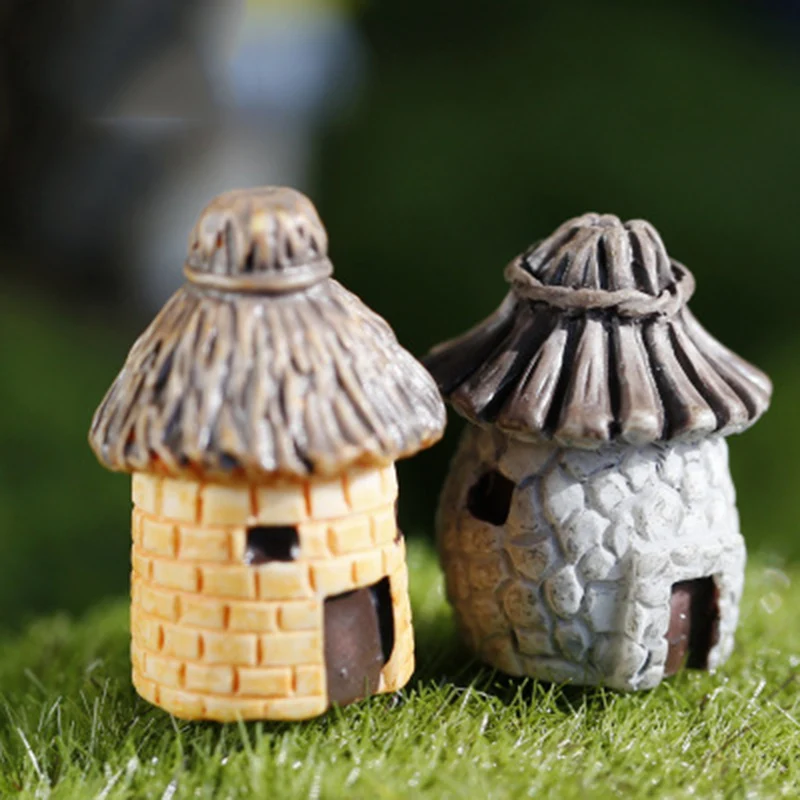 2 Pcs Mini Old House Hut Model Small Statue Figurine Crafts Russia ...