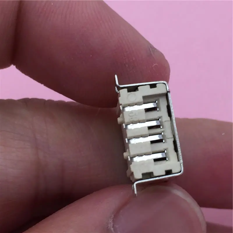 USB 2.0 4Pin A Type Female Socket Connector Curly Mouth for Data ...
