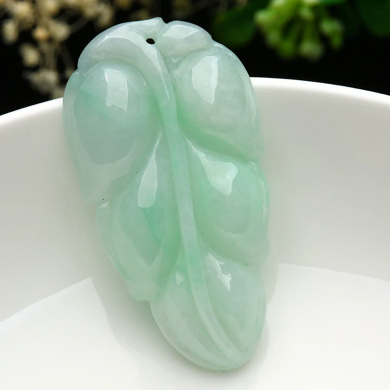 Natural-a-jade-pendant-female-descendants-of-royal-families-leaves ...