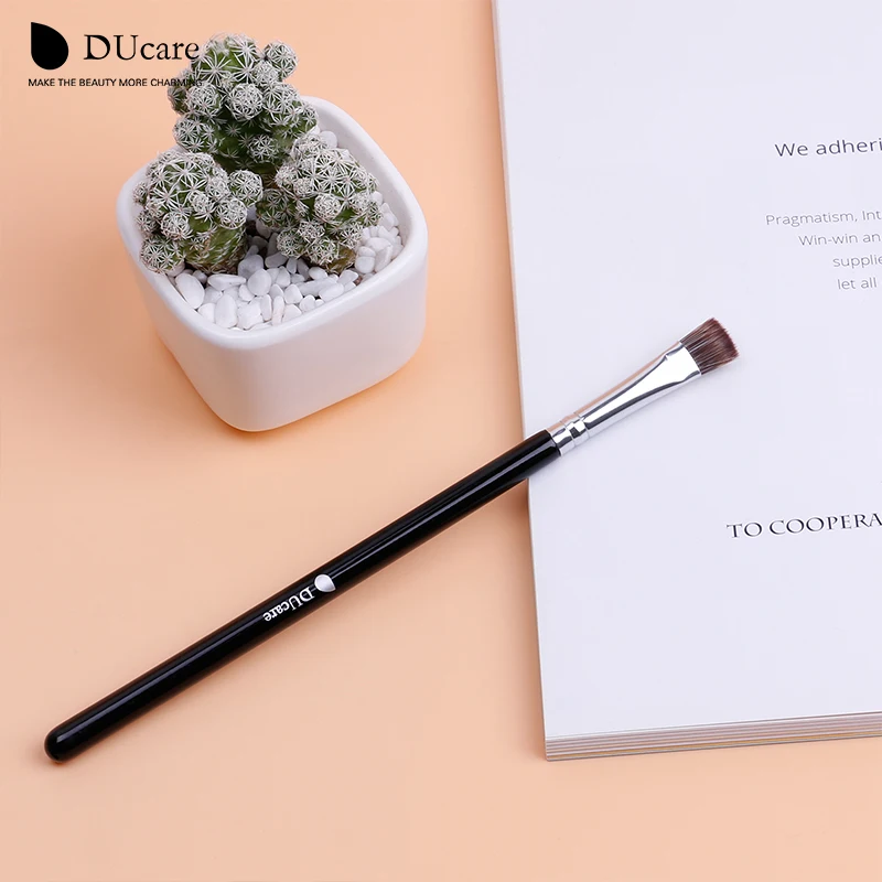 DUcare eye brow brush 1pcs professional flat eye make up brushes high ... DUcare eye brow brush 1pcs professional flat eye make up brushes high ...