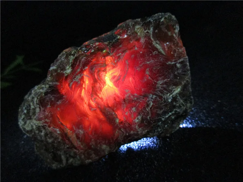Natural Red Blood Amber Minerals Stones Perot Blood Crystal Rock ...