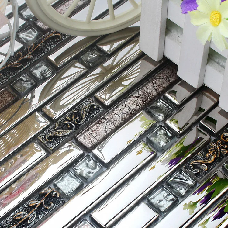 Diamond Glass Tile Backsplash