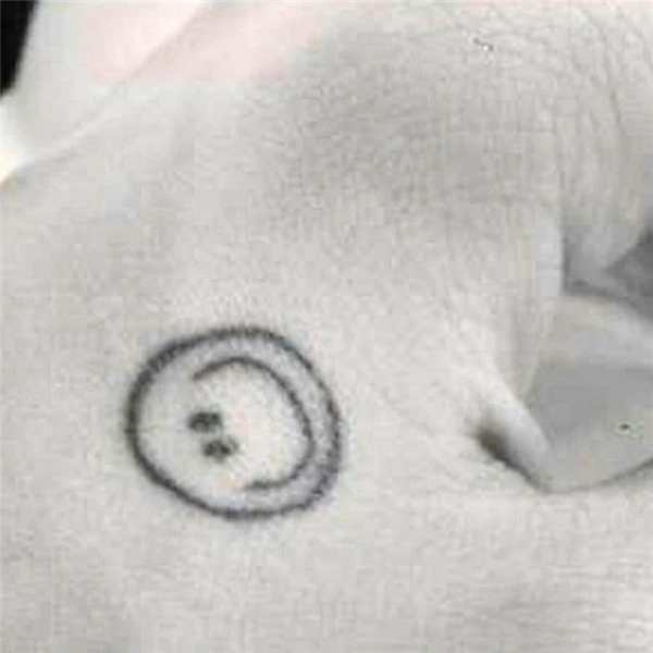 G Dragon Finger Tattoo