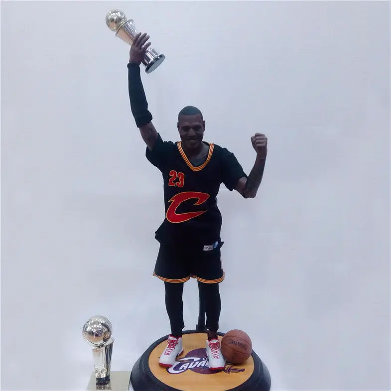 1/6 Scale Real Masterpiece Nba Collection - Lebron James Action Figure ...