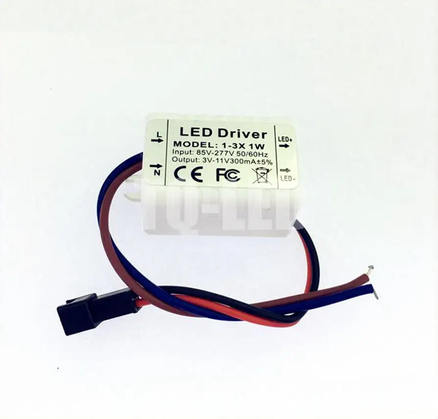 LED D 3x1W AC/DC 12V C Ct T M P S ￡0.99 mediamadani.com