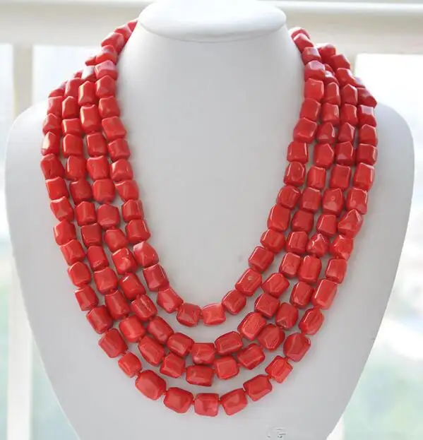 Hermoso collar de 12 15mm hecho de corales rojos en forma de cilindro ...