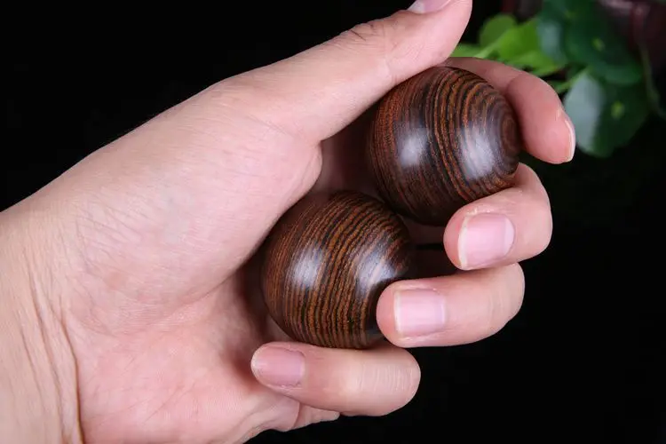 Fly-Eagle-2pcs-Wooden-Stress-Hand-Relaxation-Baoding-Ball-Chinese ...